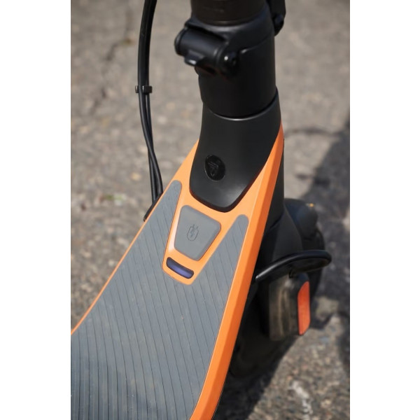 Електросамокат Segway Ninebot C2 Orange купити - ціна, характеристики ...